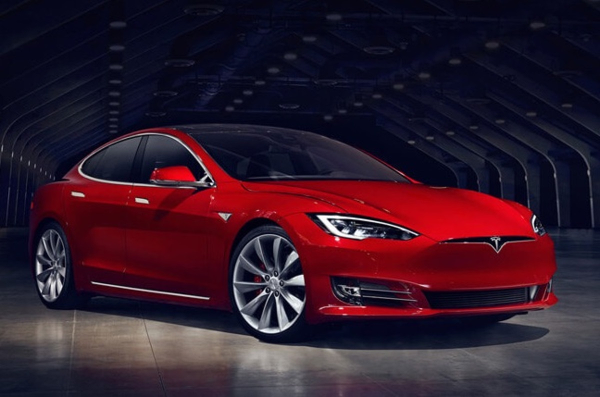 Bug bounty alert: Musk lets pro hackers torpedo Tesla firmware risk ...