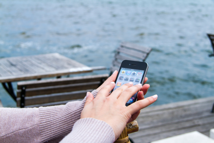 Federally Funded Unimax Smartphone Preloaded With Malware 2025 ...